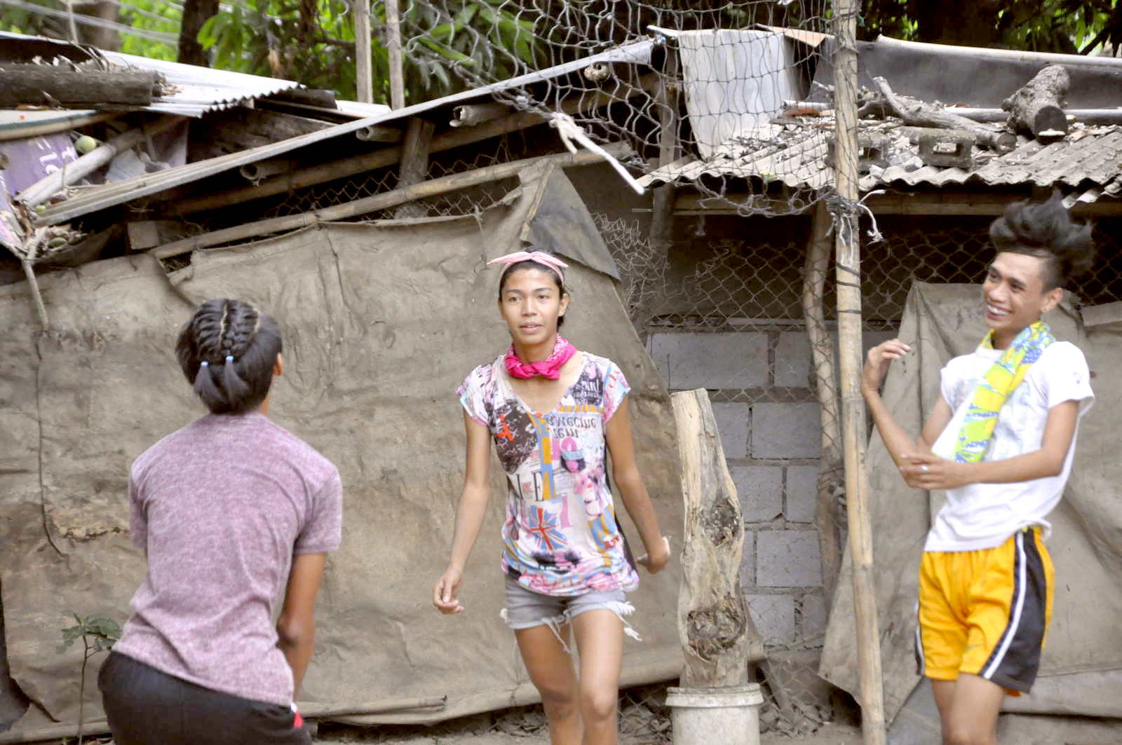 Social Class and Gender in the Philippines are linked